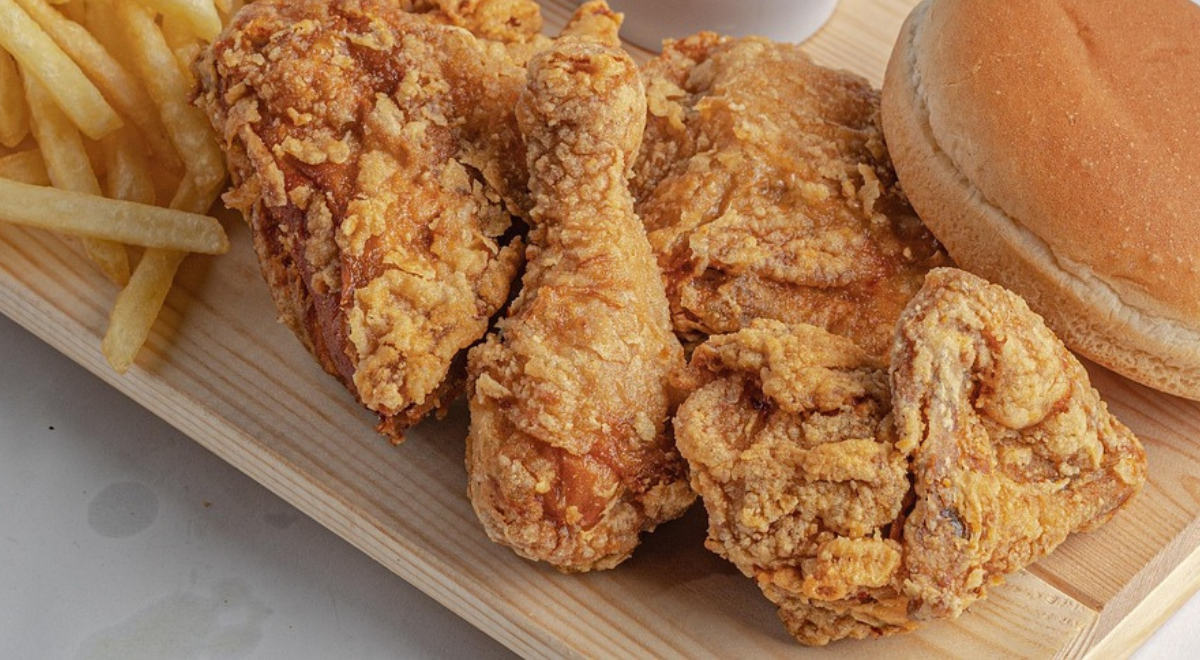 Adiós definitivo a esta popular cadena de pollo frito: el cierre es ...