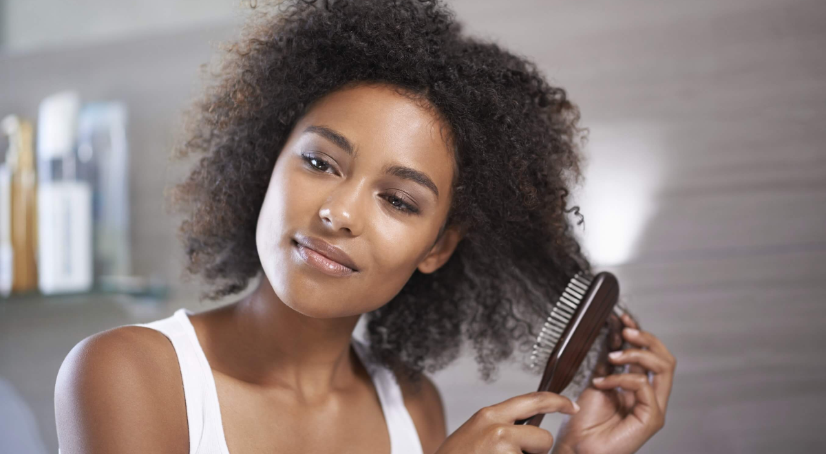 ¿Tienes el cabello afro? Sigue estos consejos | El Popular