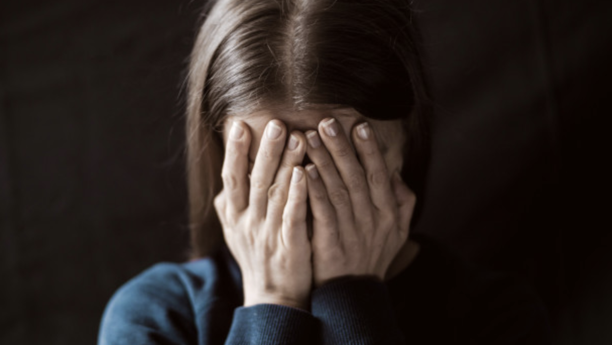 Inglaterra: Katie Loveridge heredó una gran fortuna a los 6 años y ...