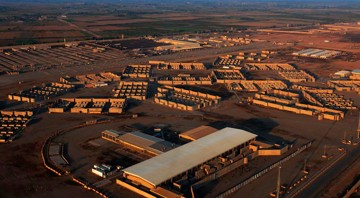 Irak: misiles bombardean base aérea que alberga tropas de Estados ...