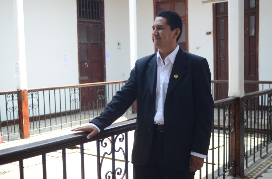 Vladimir Cerrón: “Lo importante es cumplir las promesas que se hizo en ...