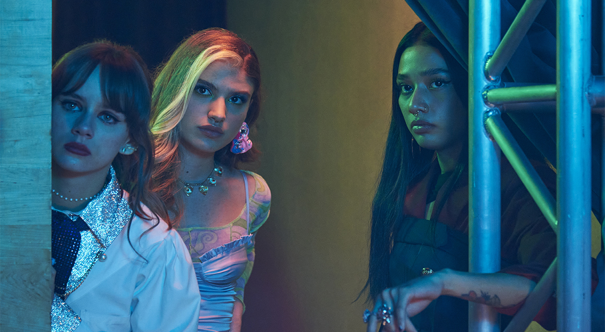 Netflix revela las primeras imágenes y un nuevo teaser de "Rebelde ...