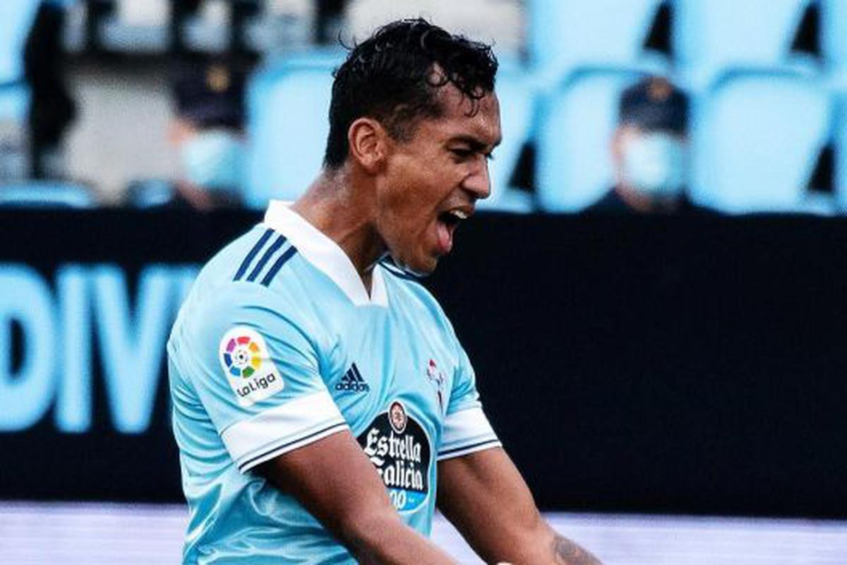 Renato Tapía celebró sus 50 partidos con Celta con clasificación en ...
