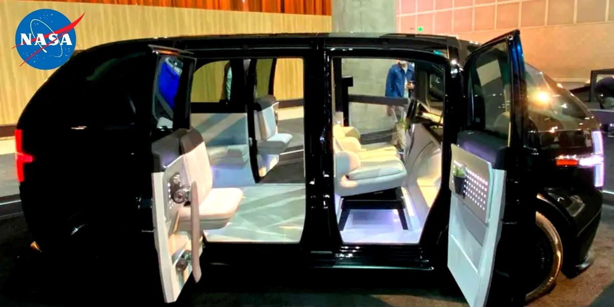 NASA: Learn about the luxuries that an astronaut has, such as traveling ...