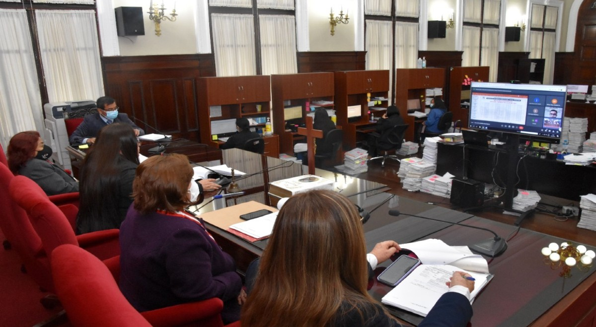 La Tercera Sala de Derecho Constitucional y Social Transitoria de la Corte Suprema resolverá más ...
