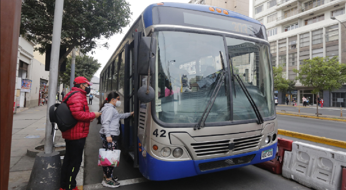 Corredor Azul Retiran Buses Azules Del Corredor Faucett La
