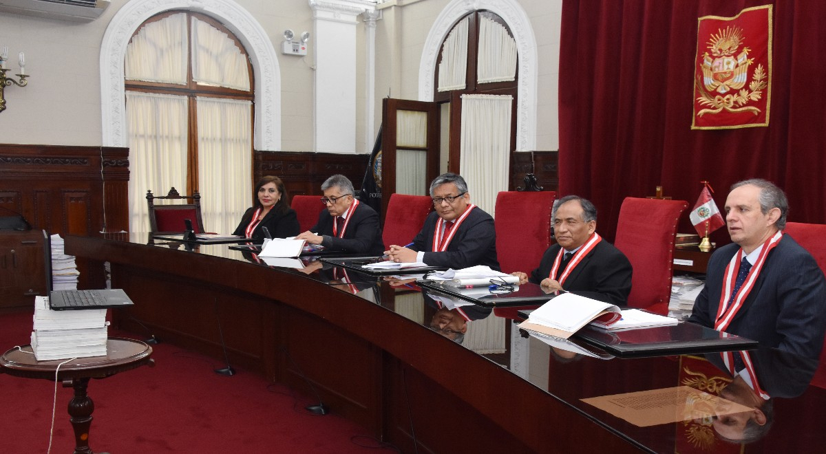 La Sala de Derecho Constitucional y Social Permanente de la Corte Suprema resuelve 100 procesos ...