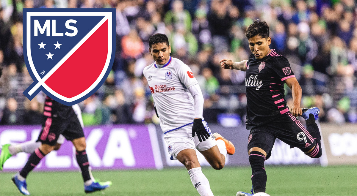 Raúl Ruidíaz rompe en llanto tras salir a los 9 minutos ante El ...