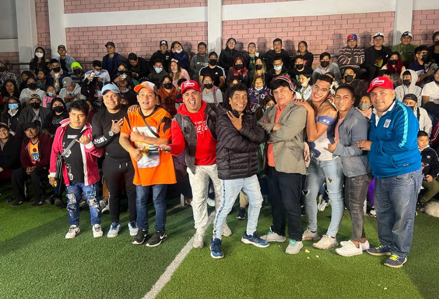 Cómicos ambulantes conquistan las plataformas virtuales | El Popular