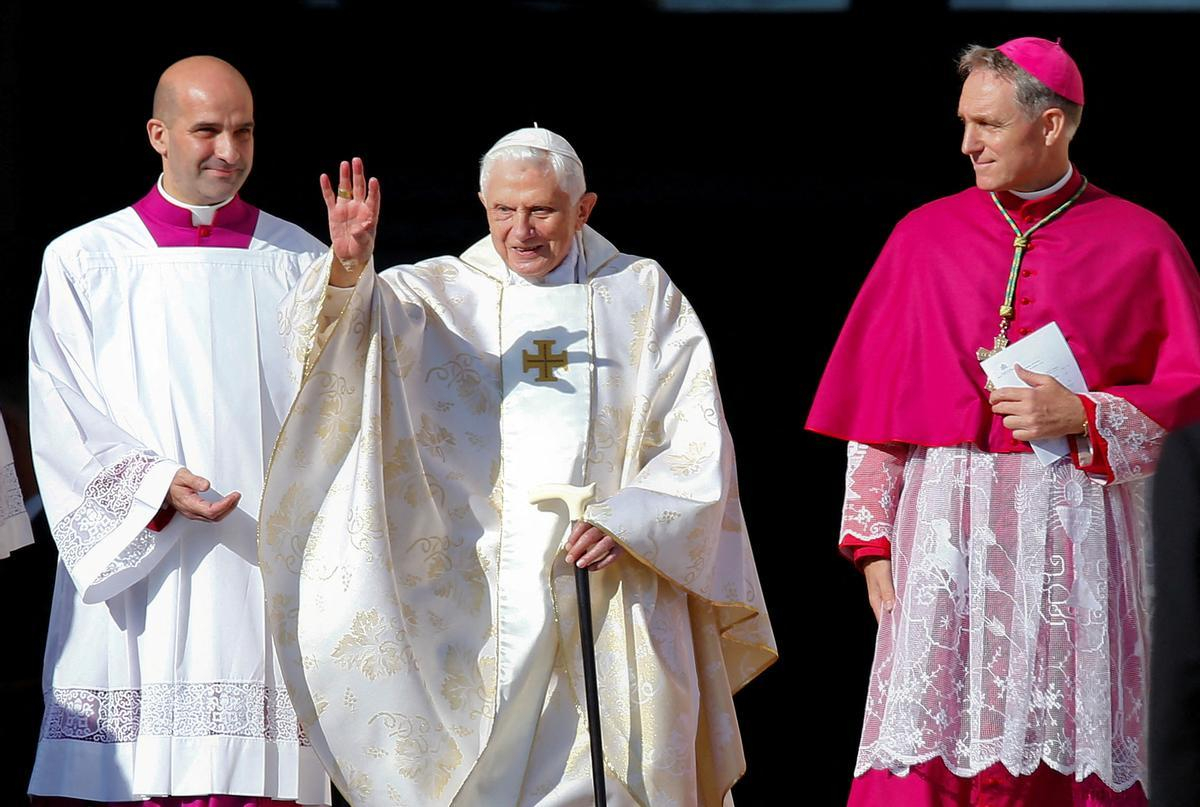 Muere el papa emérito Benedicto XVI a los 95 años de edad | El Popular
