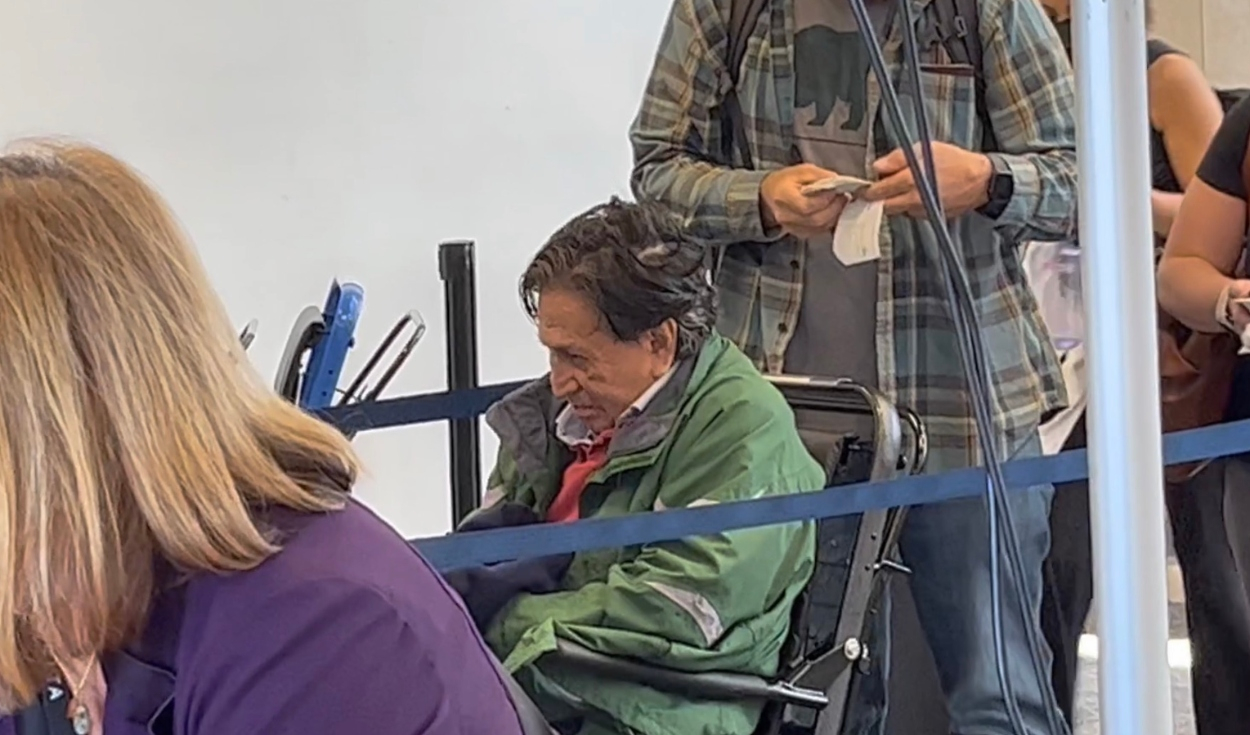 Alejandro Toledo Ya Llegó Al Territorio Peruano Y Le Espera 18 Meses De