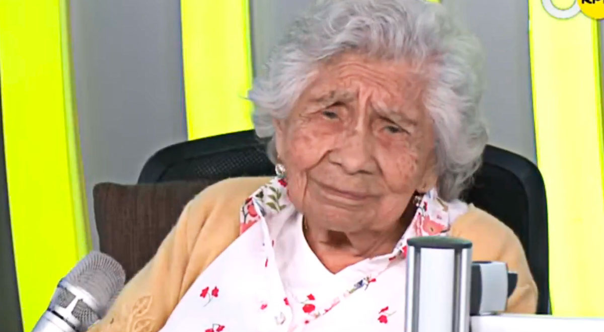 Adulta mayor de 100 años no le teme al tiempo y decide regresar a la ...